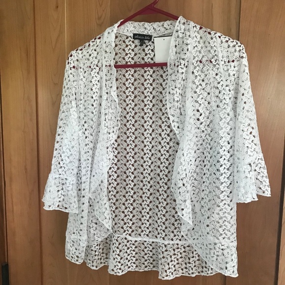 Tops | Nwt New White Lace Three Quarter Cover Up Medium Olivia Blu ...